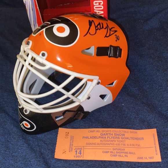 Riddell | Accessories | Vintage Riddell 997 Garth Snow Autographed ...